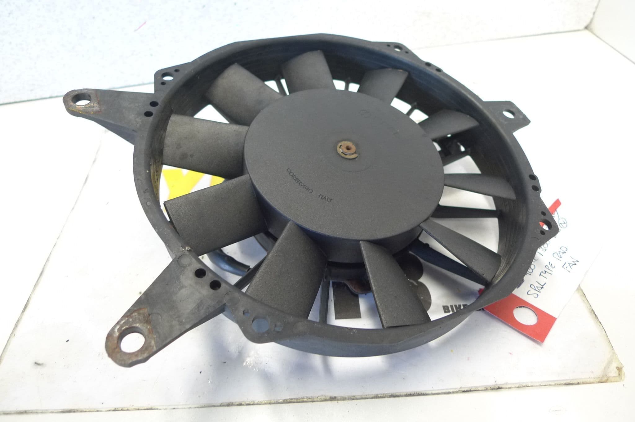 TRIUMPH TROPHY 900 SPAL TYPE VA24-AP7/C-34A 12V RADIATOR FAN 3 LOC-C