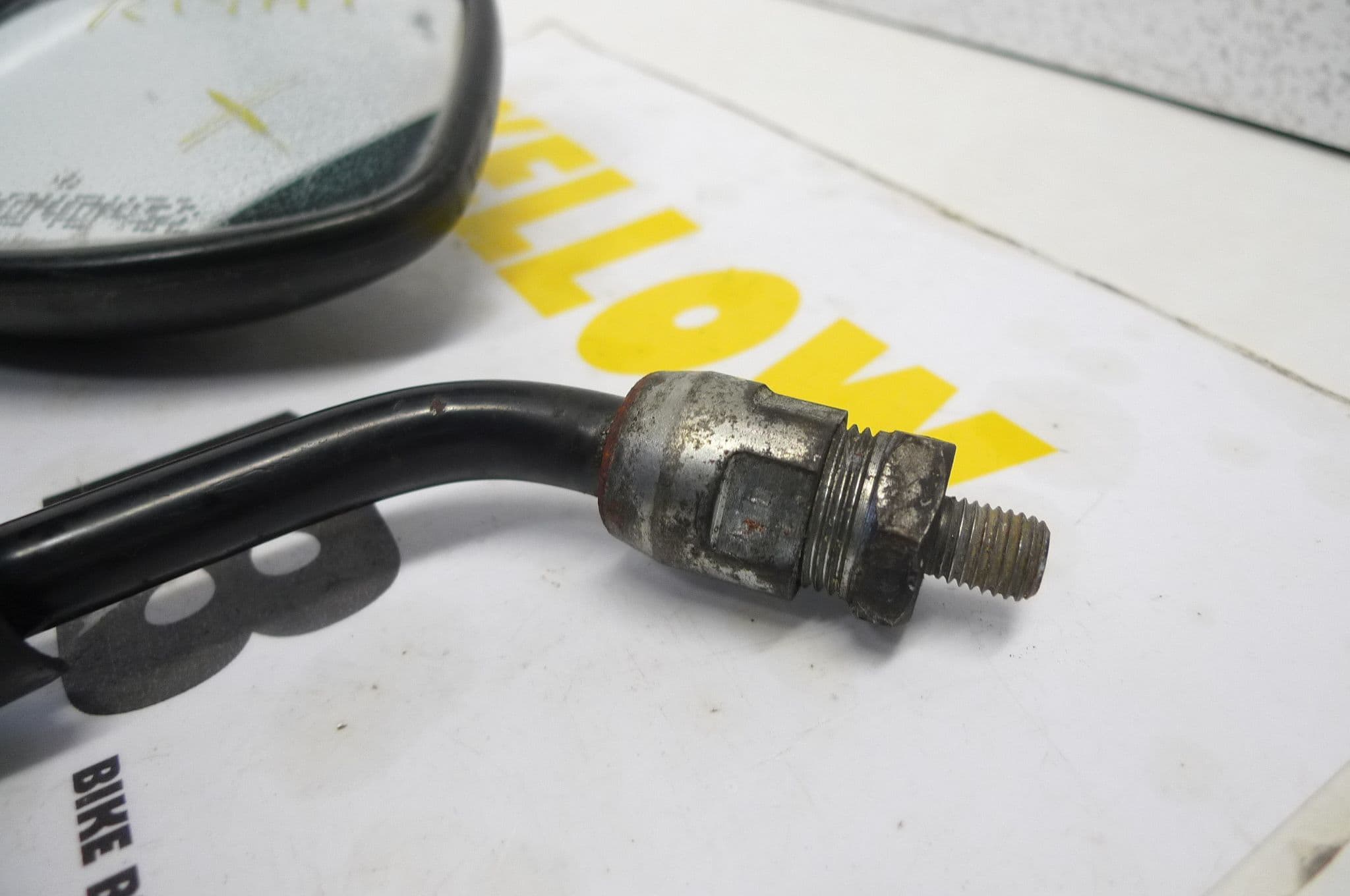 YAMAHA XJ600 DIVERSION L R MIRRORS 10 LOC-C