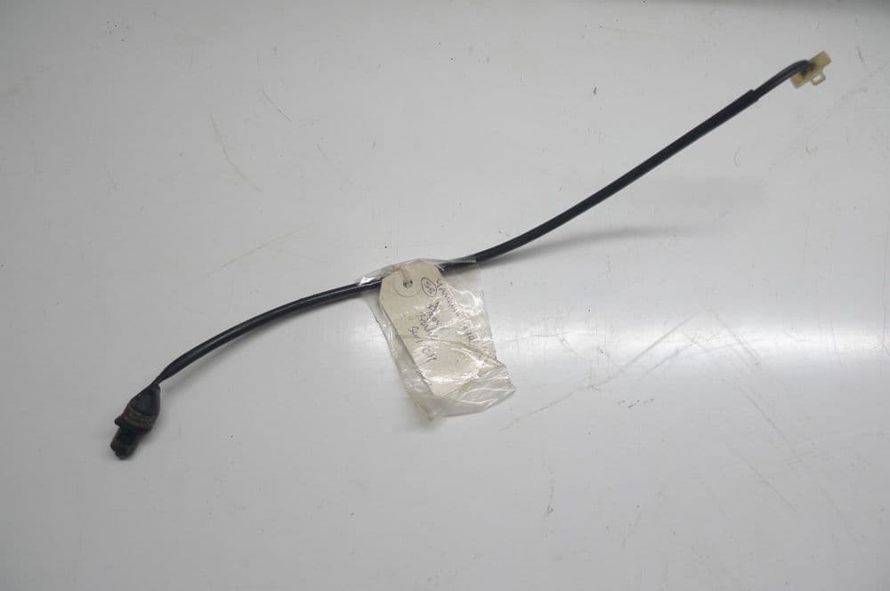 YAMAHA YBR125 BREAKING FRONT BRAKE SWITCH & x28;LOC-C& x29;